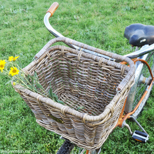 Dutch Basket – Imagine Childhood